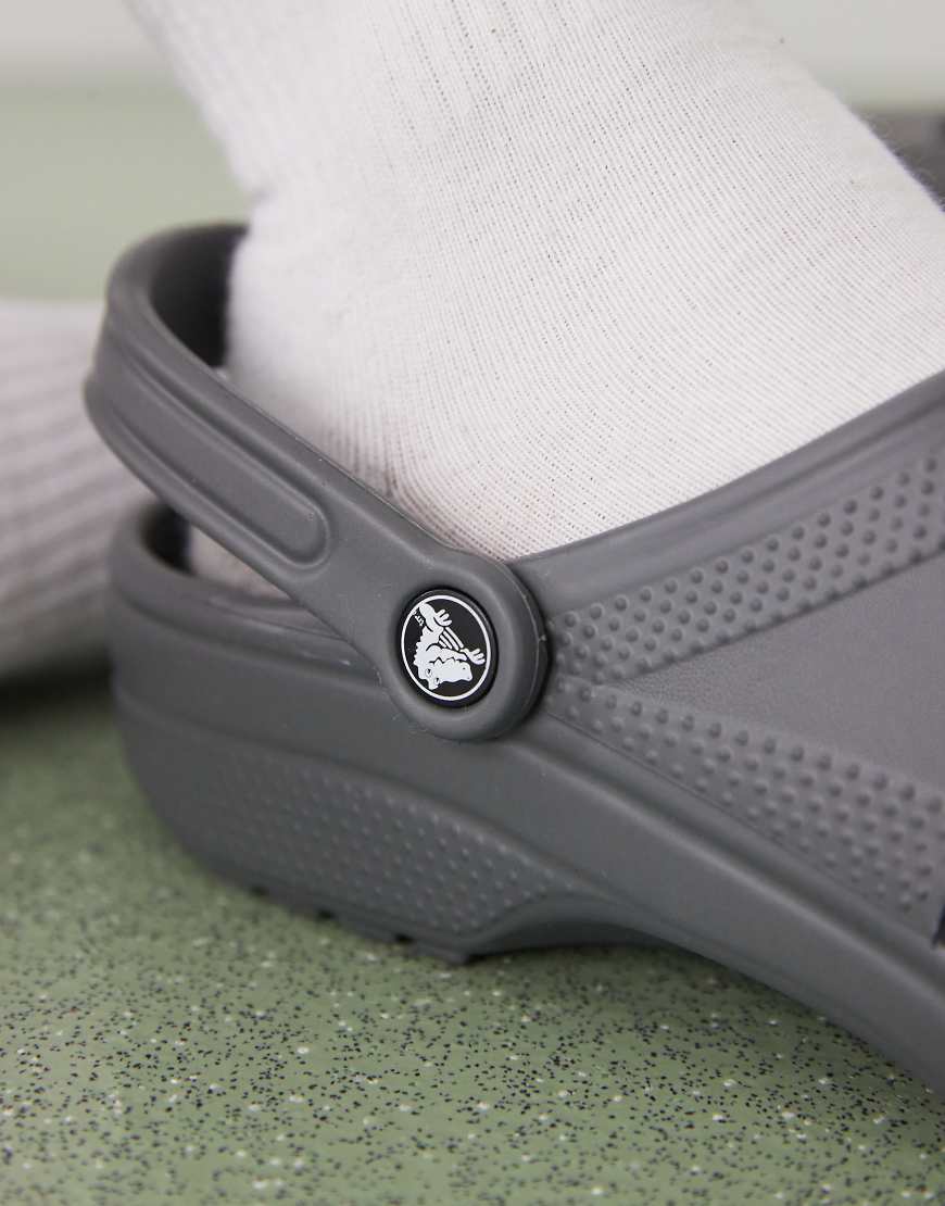 Crocs Unisex classic clog in slate grey - GLAMI.cz