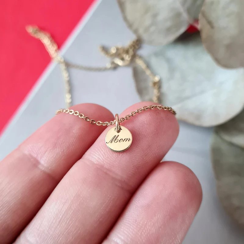 LOOA Mini medailon - zlato, stříbro. Kolekce personalizovaných šperků ...