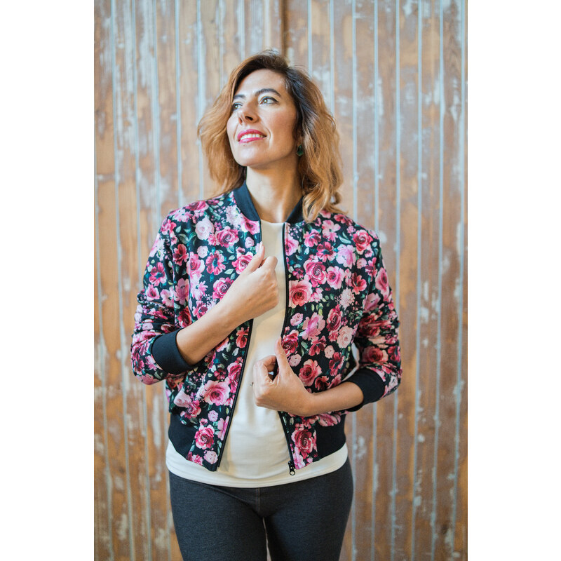 Meera Design Bundička alá Bomber kratší /Květiny černá teplákovina - GLAMI.cz