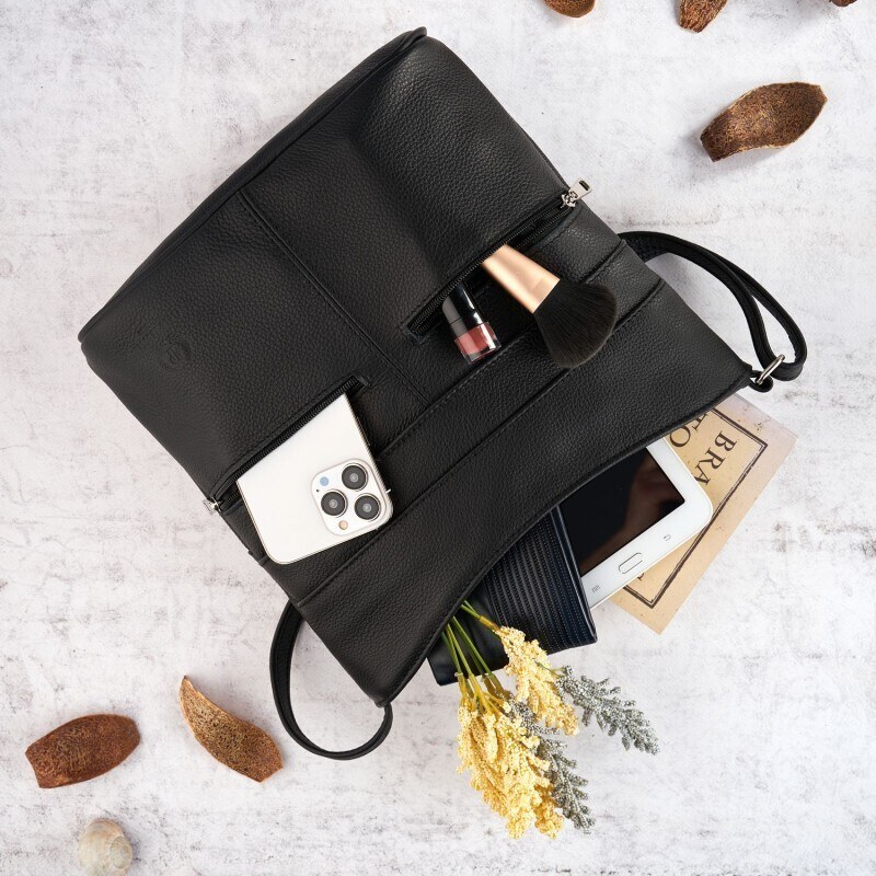 Paolo Peruzzi Dámská kožená kabelka Paul Peruzzi Z-53 černá - GLAMI.cz