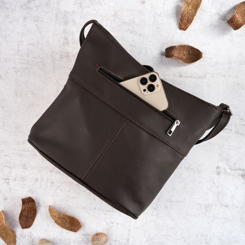 Paolo Peruzzi Dámská kožená kabelka Paul Peruzzi Z-53 hnědá - GLAMI.cz