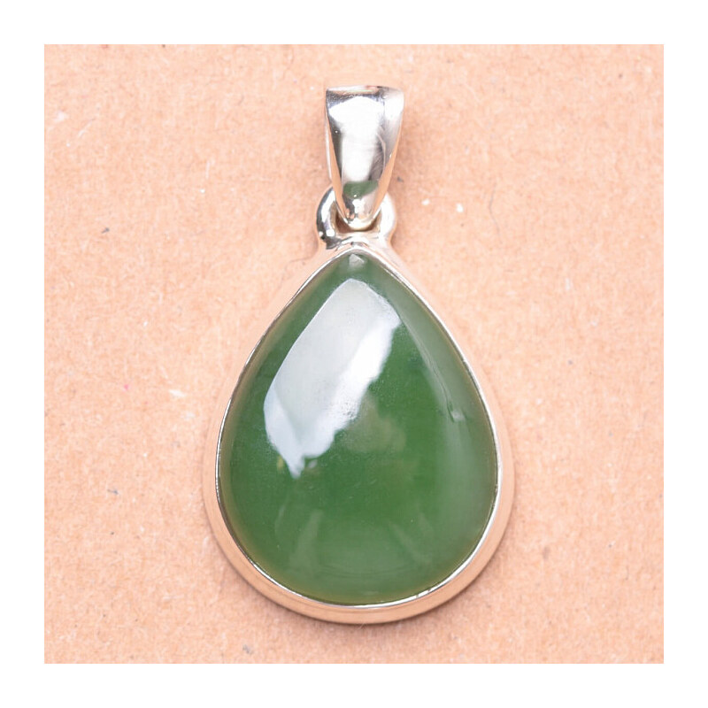 Nefertitis Jadeit nefrit přívěsek stříbro Ag 925 LOT15 - 2,3 cm, 6,2 g ...