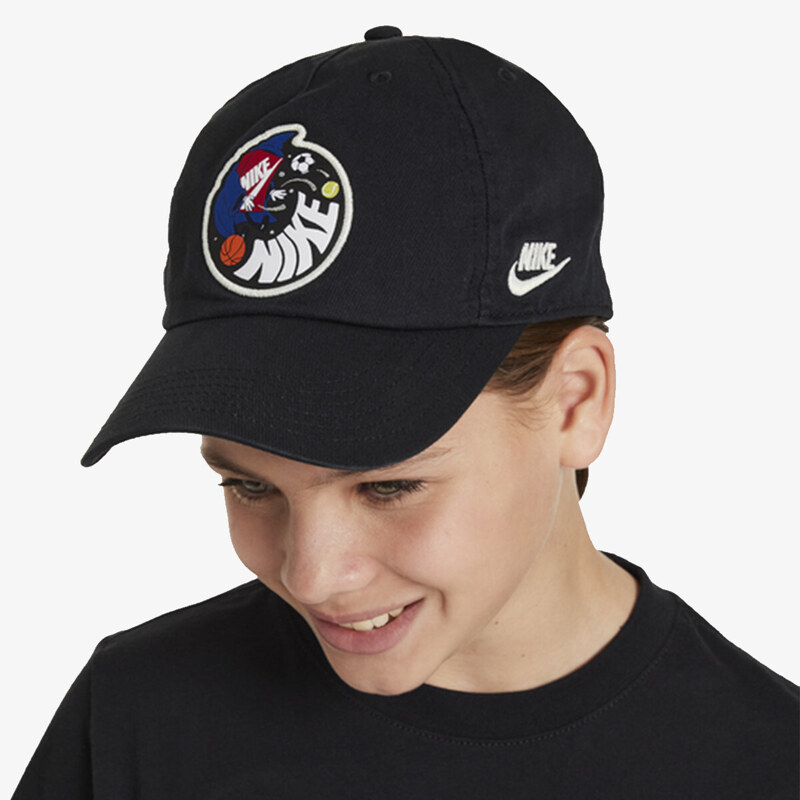 Nike K NK CLUB CAP US CB BOXY WIZRD - GLAMI.cz