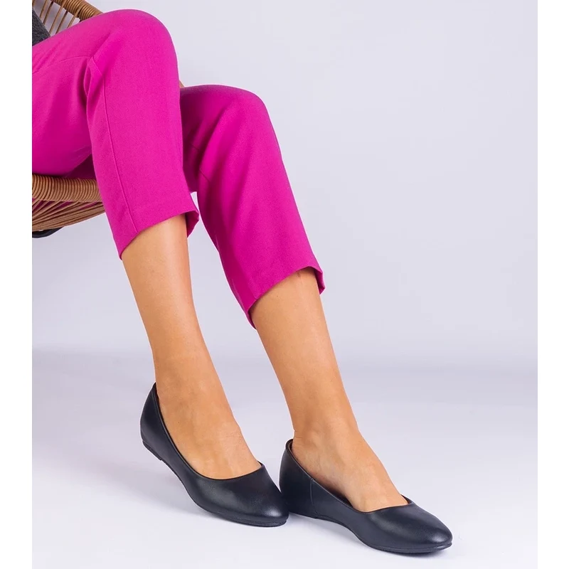 D/CEO marka niezdefiniowana Black ballet flats with a hidden wedge heel ...